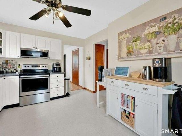 house with 3 bedroom, Enfield CT ES105116467
