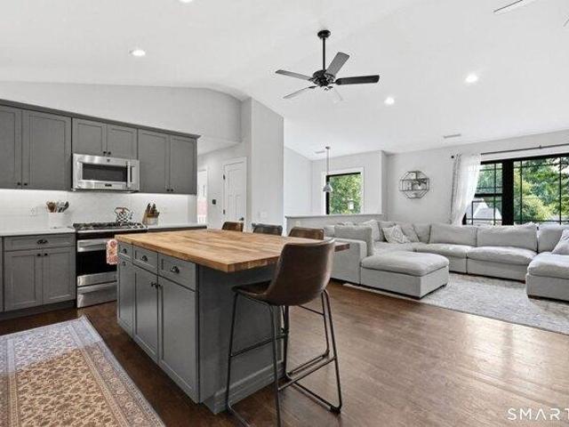 house with 3 bedroom, Enfield CT ES105191624