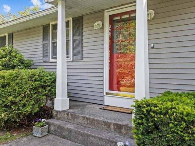 house with 3 bedroom, Essex VT ES104376700