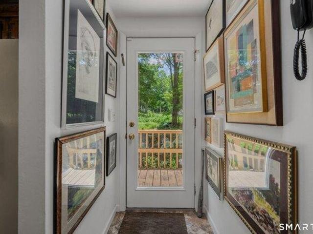 house with 3 bedroom, Essex CT ES104512832