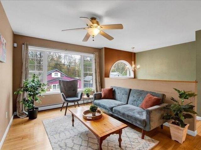 house with 3 bedroom, Essex Junction VT DS103033373