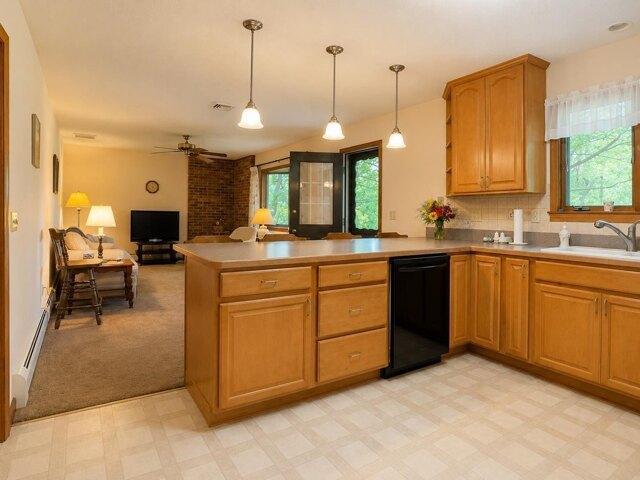 house with 3 bedroom, Essex Junction VT DS104351905