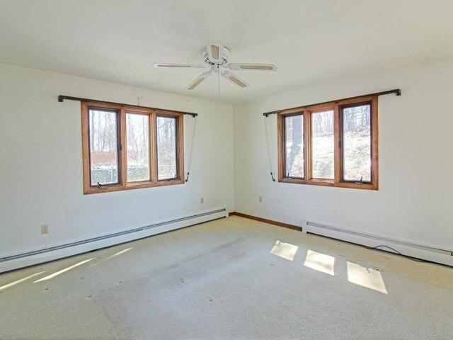 house with 3 bedroom, Essex Junction VT ES103186874