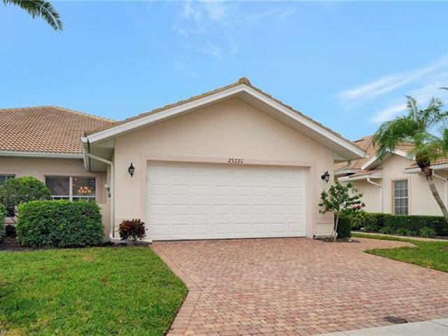 house with 3 bedroom, Estero FL DS72641175