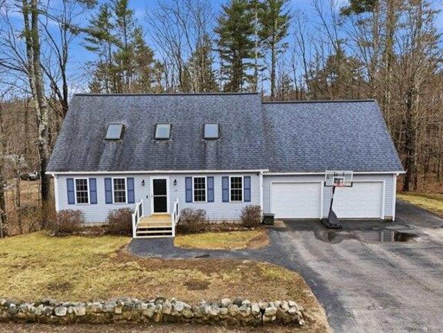 house with 3 bedroom, Epping NH DS103018526