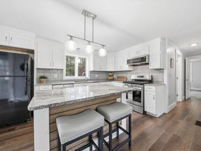 house with 3 bedroom, Epping NH ES103074425