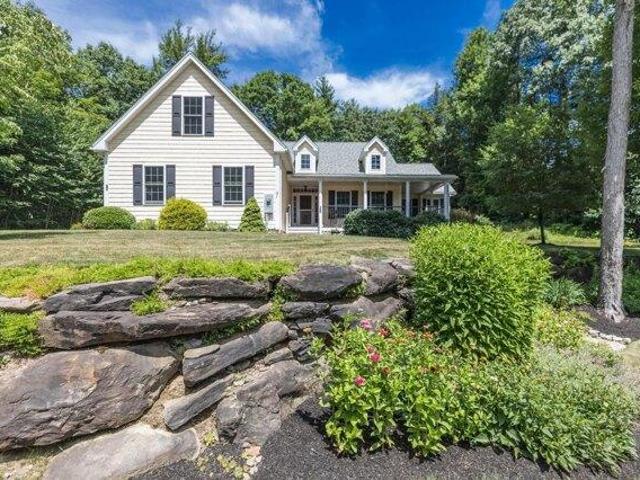 house with 3 bedroom, Epping NH ES105106352