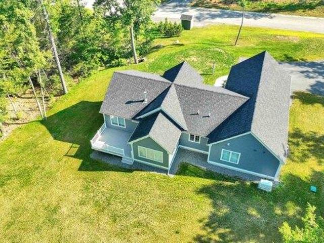 house with 3 bedroom, Epping NH ES105240868