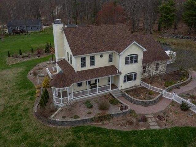 house with 3 bedroom, Epsom NH DS101801977