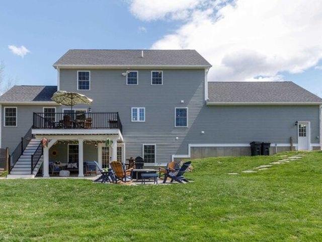 house with 3 bedroom, Epsom NH ES104376407
