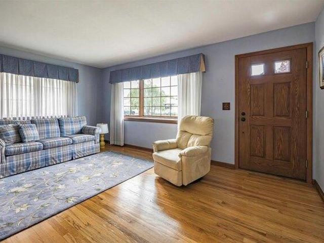house with 3 bedroom, Erie PA ES104906778