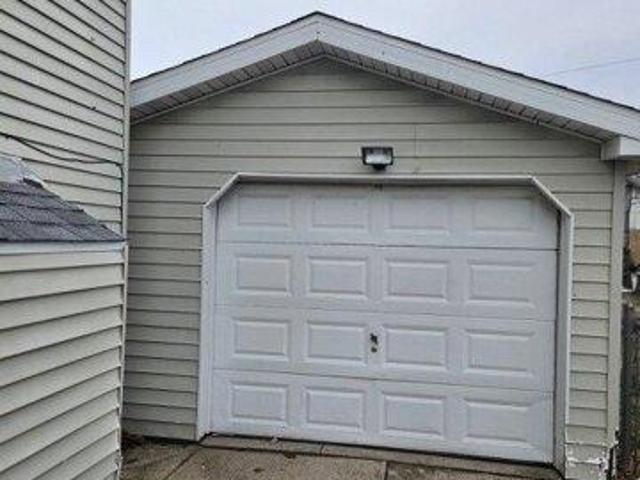 house with 3 bedroom, Erie PA ES88770598
