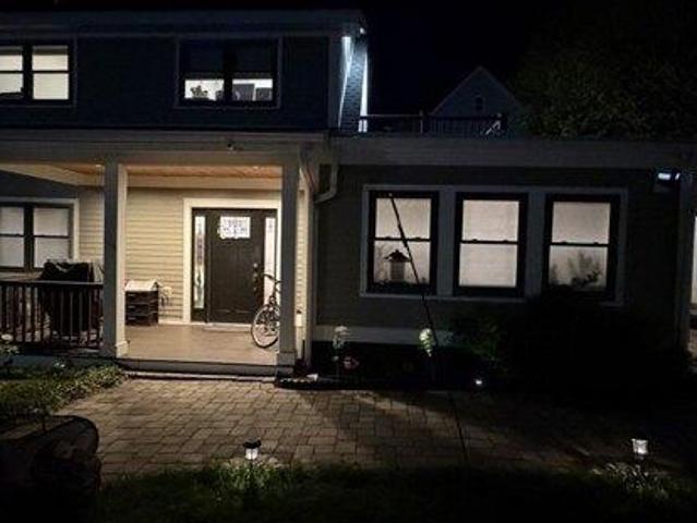 house with 3 bedroom, Everett MA DLS103124827