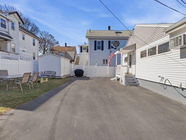 house with 3 bedroom, Everett MA DS102561118
