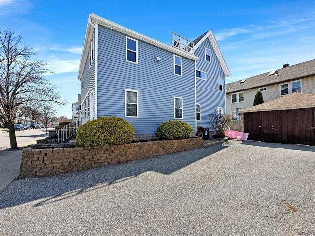 house with 3 bedroom, Everett MA ES105115201