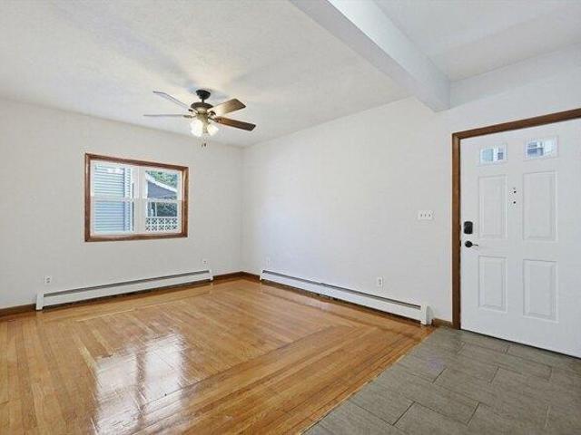 house with 3 bedroom, Everett MA ES105141041