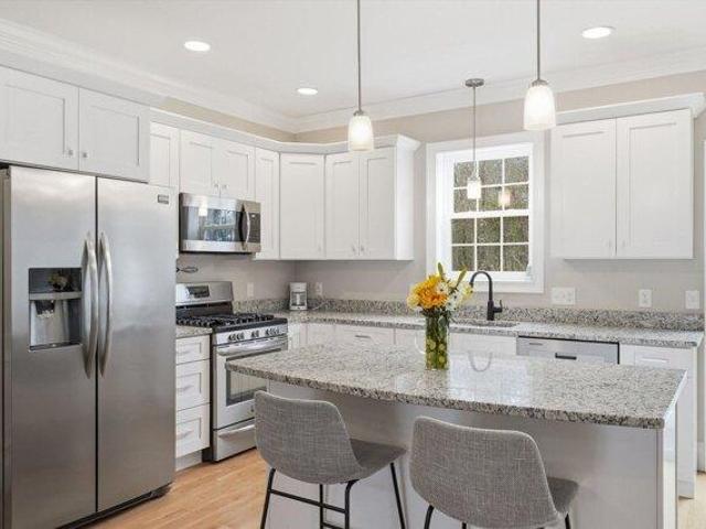 house with 3 bedroom, Exeter NH ES104116142