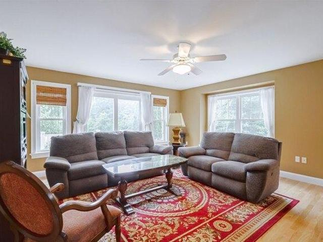 house with 3 bedroom, Exeter NH ES105095154
