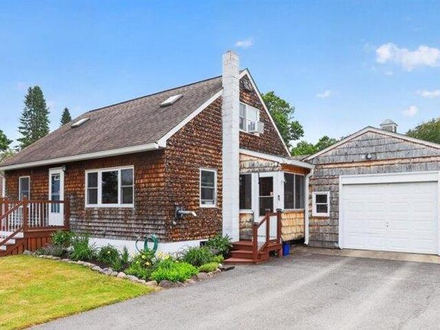 house with 3 bedroom, Exeter NH ES105107540