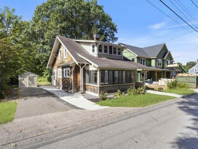 house with 3 bedroom, Exeter NH ES105278188