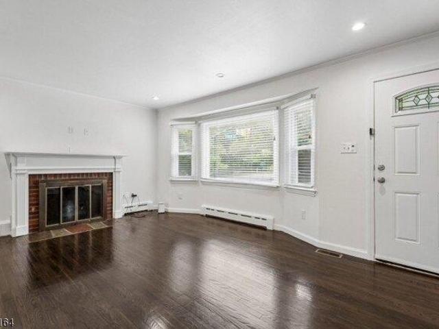 house with 3 bedroom, Fanwood NJ ES105142260