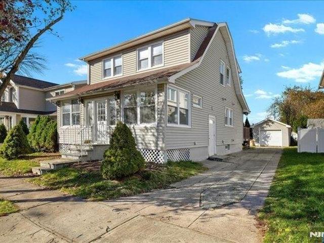 house with 3 bedroom, Fair Lawn NJ DLS101800685