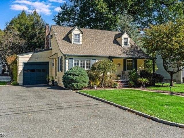 house with 3 bedroom, Fair Lawn NJ DS102029123