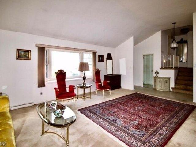 house with 3 bedroom, Fair Lawn NJ ES104719979