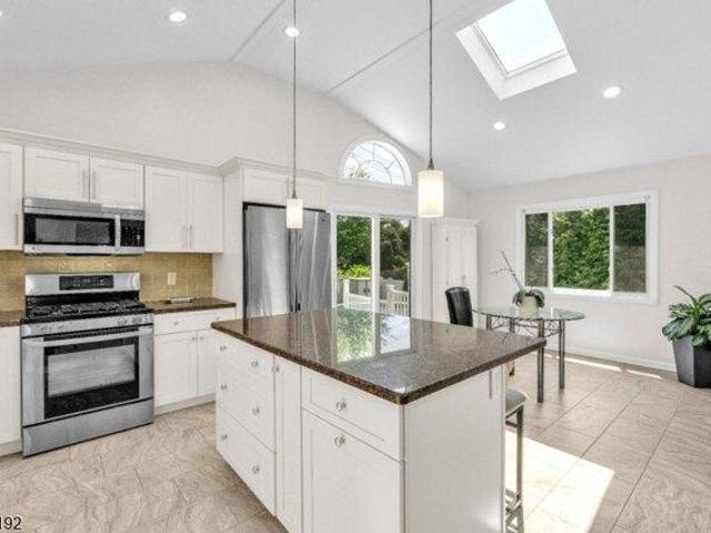house with 3 bedroom, Fair Lawn NJ ES104869761