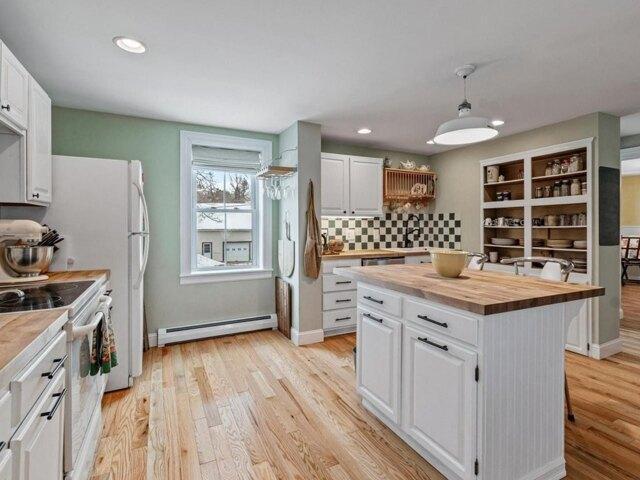 house with 3 bedroom, Fairfax VT ES105116195