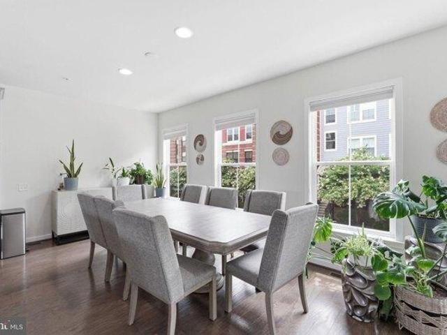 house with 3 bedroom, Fairfax VA ES104906883