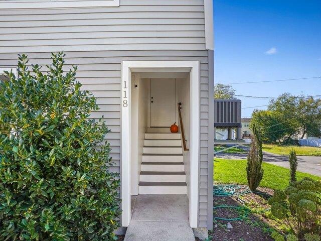 house with 3 bedroom, Fairfield CT DLS102313841