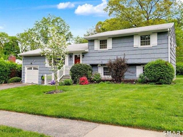 house with 3 bedroom, Fairfield CT DLS102584052