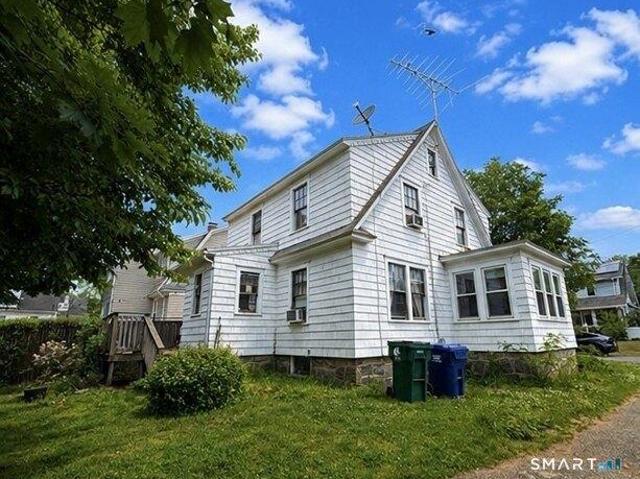 house with 3 bedroom, Fairfield CT DLS102725878