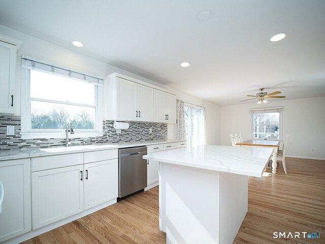 house with 3 bedroom, Fairfield CT DLS102726962