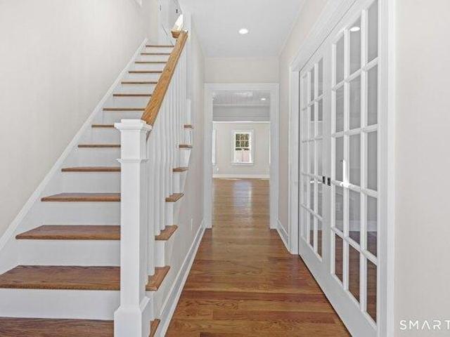 house with 3 bedroom, Fairfield CT DS101799149