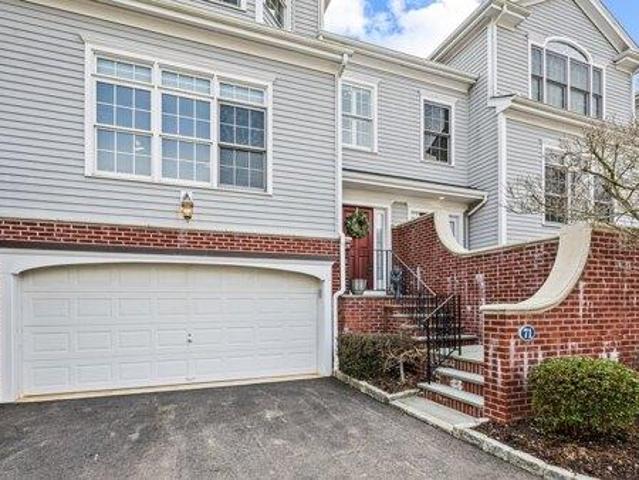 house with 3 bedroom, Fairfield CT DS101897045