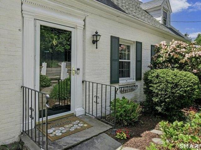 house with 3 bedroom, Fairfield CT DS102724096