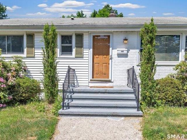 house with 3 bedroom, Fairfield CT DS104261959