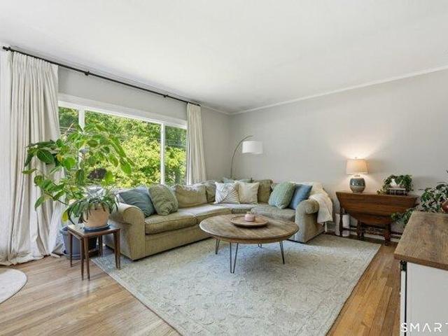 house with 3 bedroom, Fairfield CT ES103437064