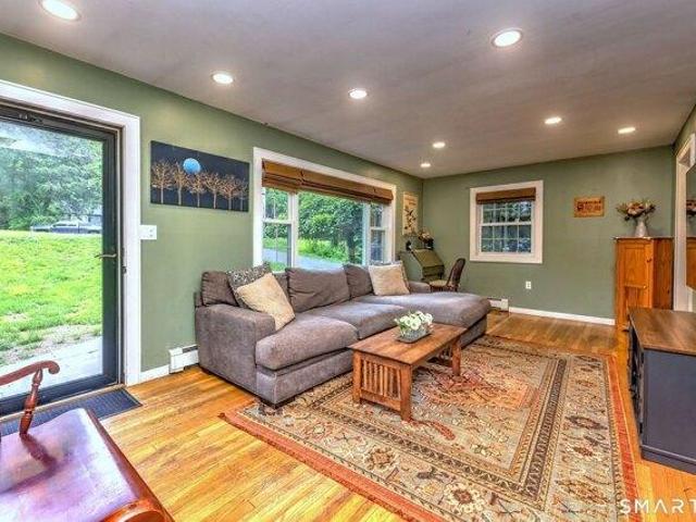 house with 3 bedroom, Fairfield CT ES103438998