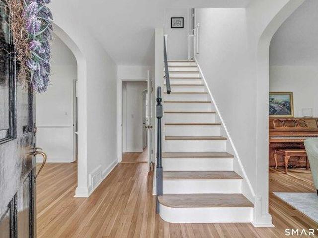 house with 3 bedroom, Fairfield CT ES104479864