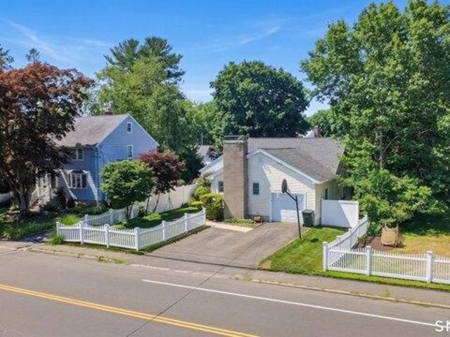 house with 3 bedroom, Fairfield CT ES104265223