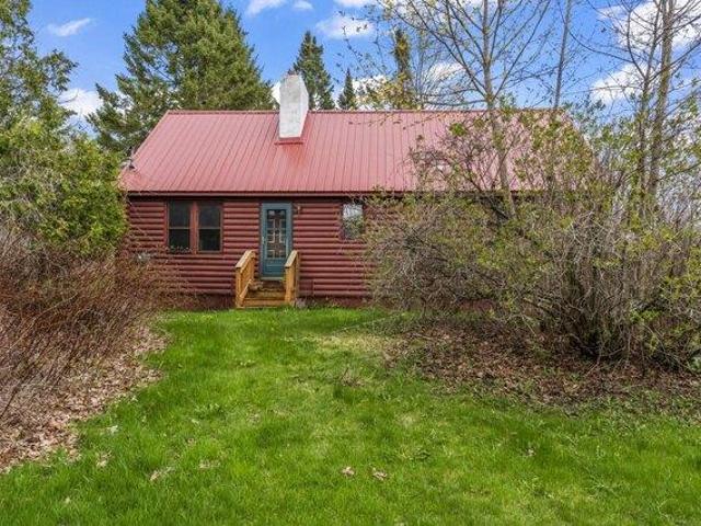 house with 3 bedroom, Fairfield ME DS102479073