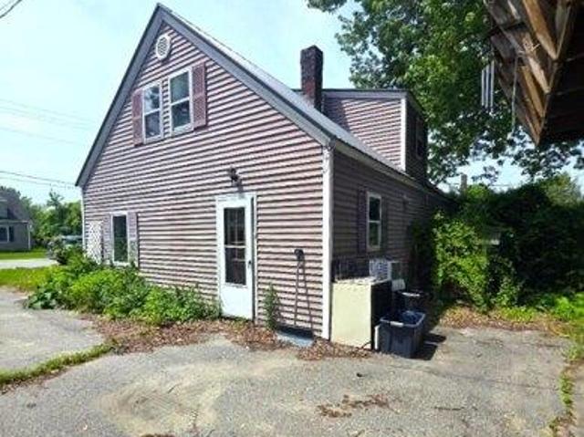 house with 3 bedroom, Fairfield ME DS104410245