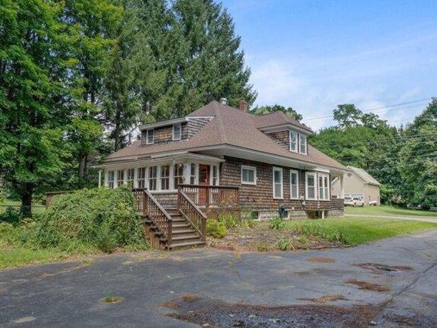house with 3 bedroom, Fairfield ME ES104509936
