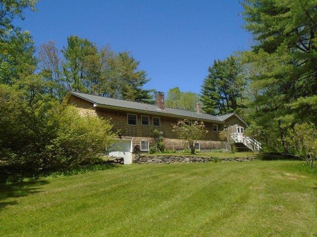 house with 3 bedroom, Fairfield ME ES104848999