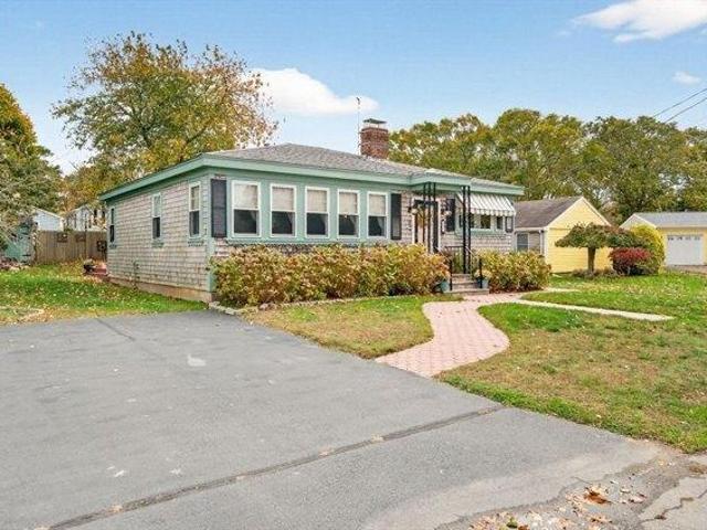 house with 3 bedroom, Fairhaven MA DLS102316263