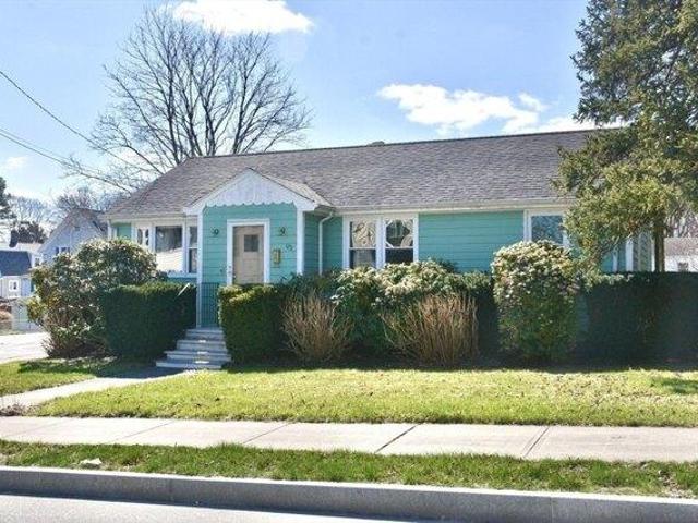 house with 3 bedroom, Fairhaven MA DLS102372866