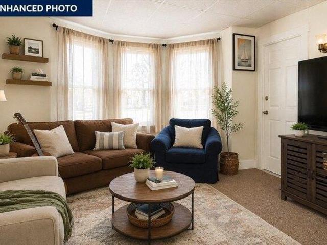 house with 3 bedroom, Fairhaven MA DLS102960395